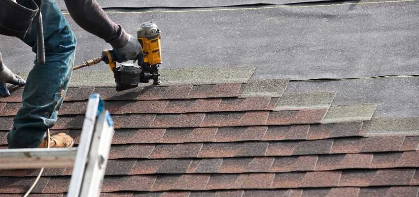 Types Of Flat Roofing Materials- Acclaim Restorations, Inc.